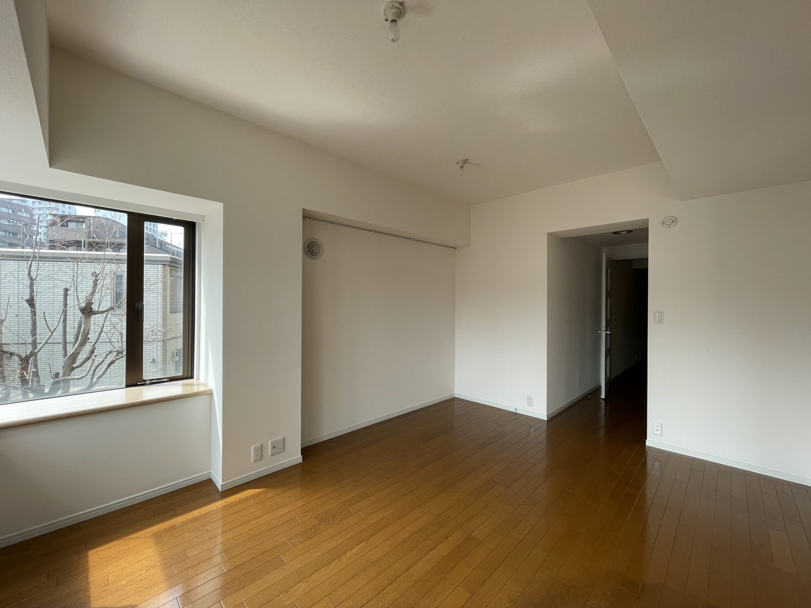 西早稲田 築36年のファミリー向け3DKヴィンテージマンションをベージュに統一したシンプルリノベーションで2LDKにリニューアル 【新宿区 RCマンション 築36年 2LDK 賃貸】eims ...