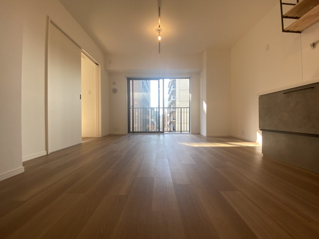 両国 築23年RC 55m2をシステムキッチン2LDKにフルリノベーション【墨田区 築23年 2LDK 賃貸 マンションリノベーション事例 eims エイムズ】 - eims (エイムズ)