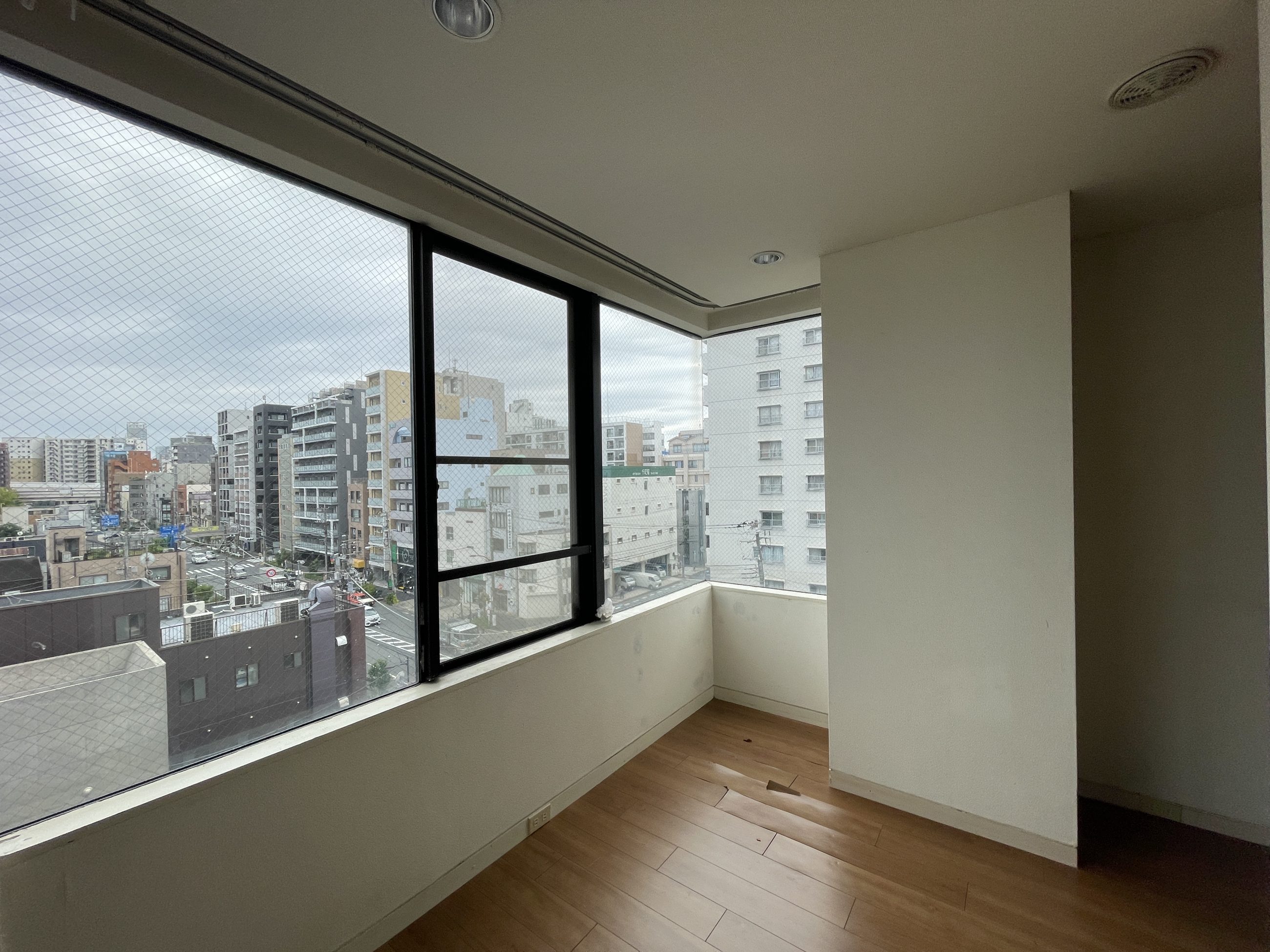 清澄白河 築37年の3点UBタイプのリバーサイドマンションを遮音フローリング仕様の1LDKにフルリノベ【江東区 RCマンション 築37年 1LDK 賃貸】eims（エイムズ） - eims ...