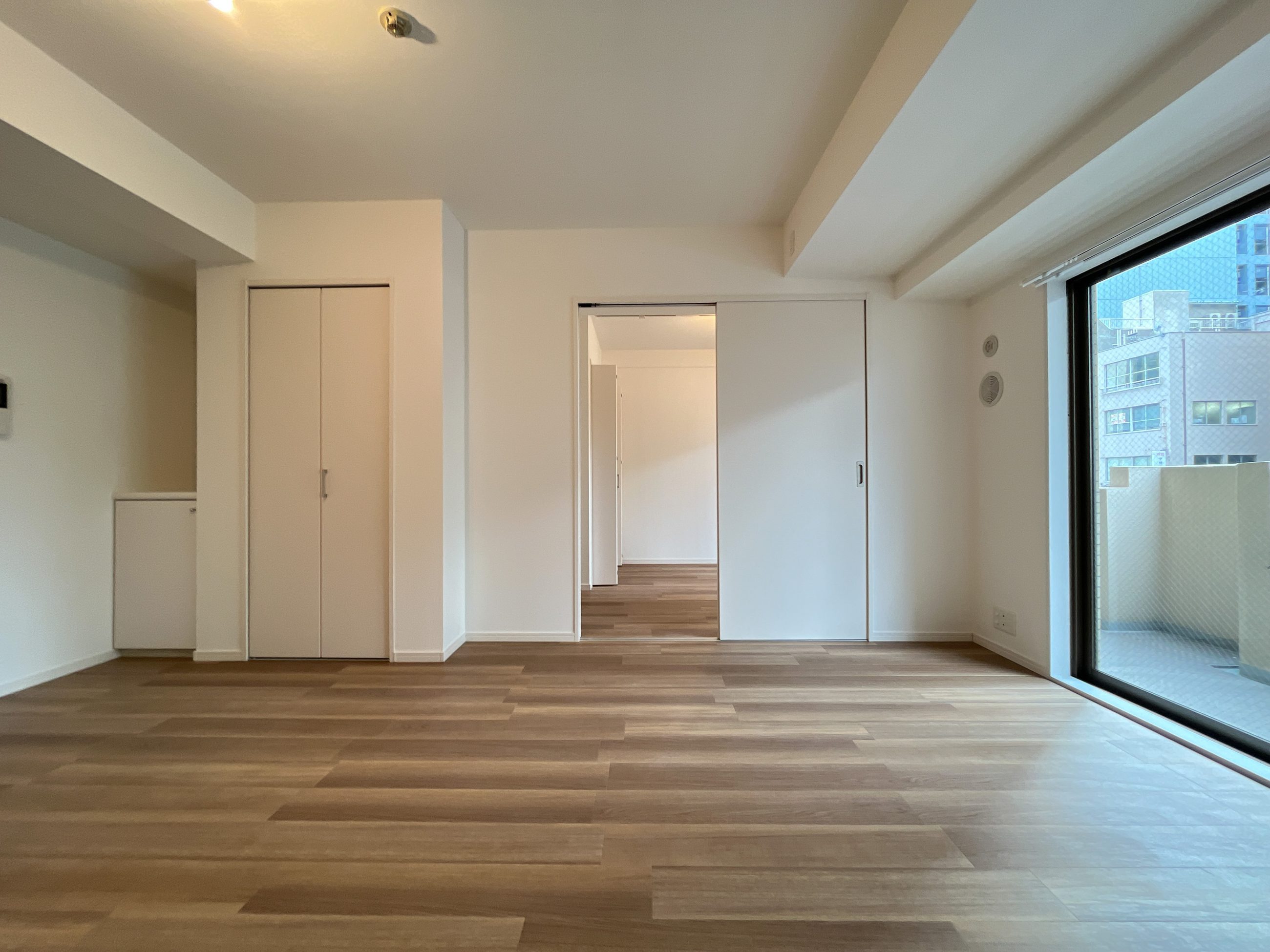 両国駅 築23年RCマンションをシステムキッチン2LDKにフルリノベーション【墨田区 築23年 マンションリノベーション事例】eims（エイムズ） - eims (エイムズ)