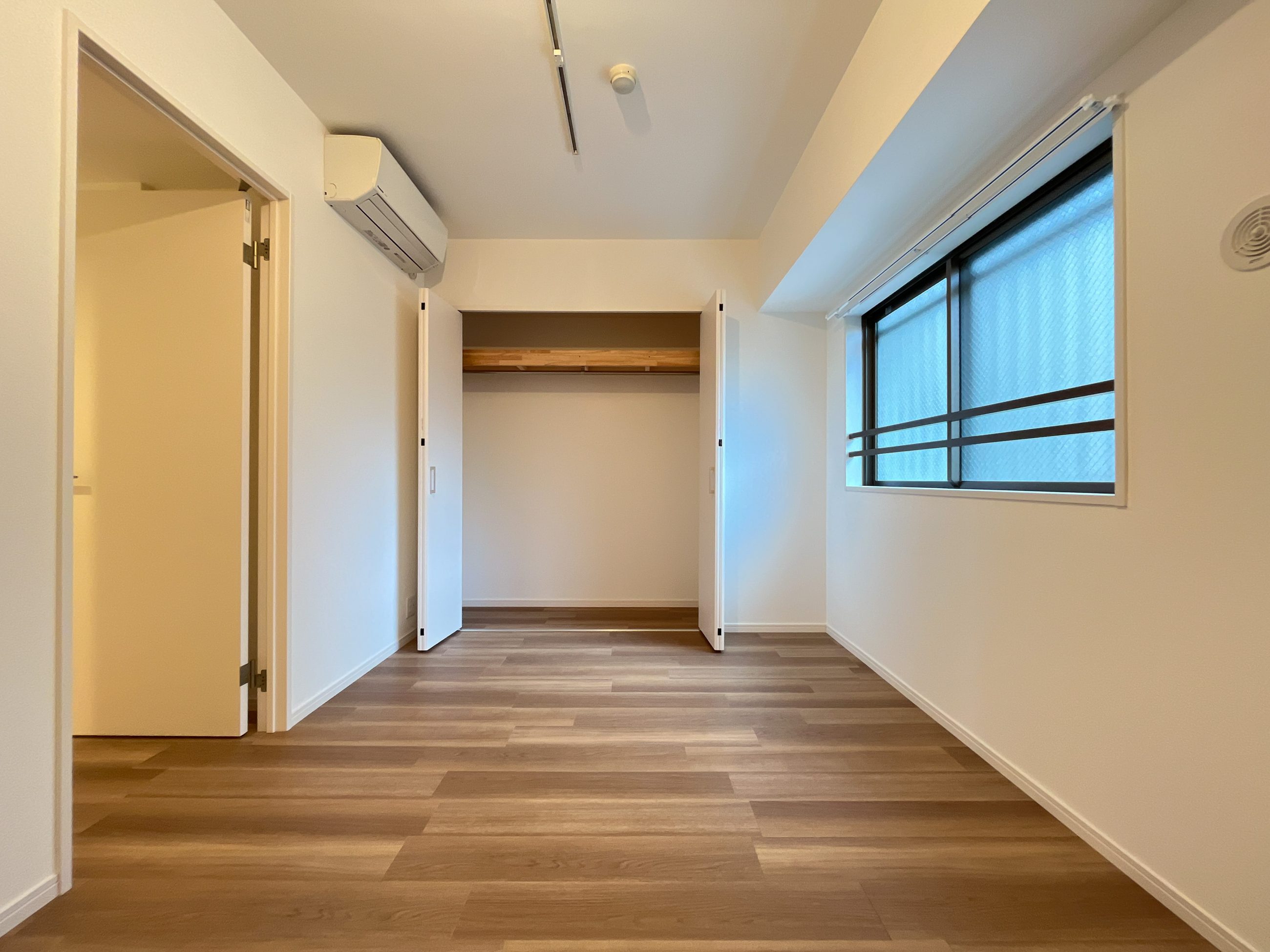 両国駅 築23年RCマンションをシステムキッチン2LDKにフルリノベーション【墨田区 築23年 マンションリノベーション事例】eims（エイムズ） - eims (エイムズ)