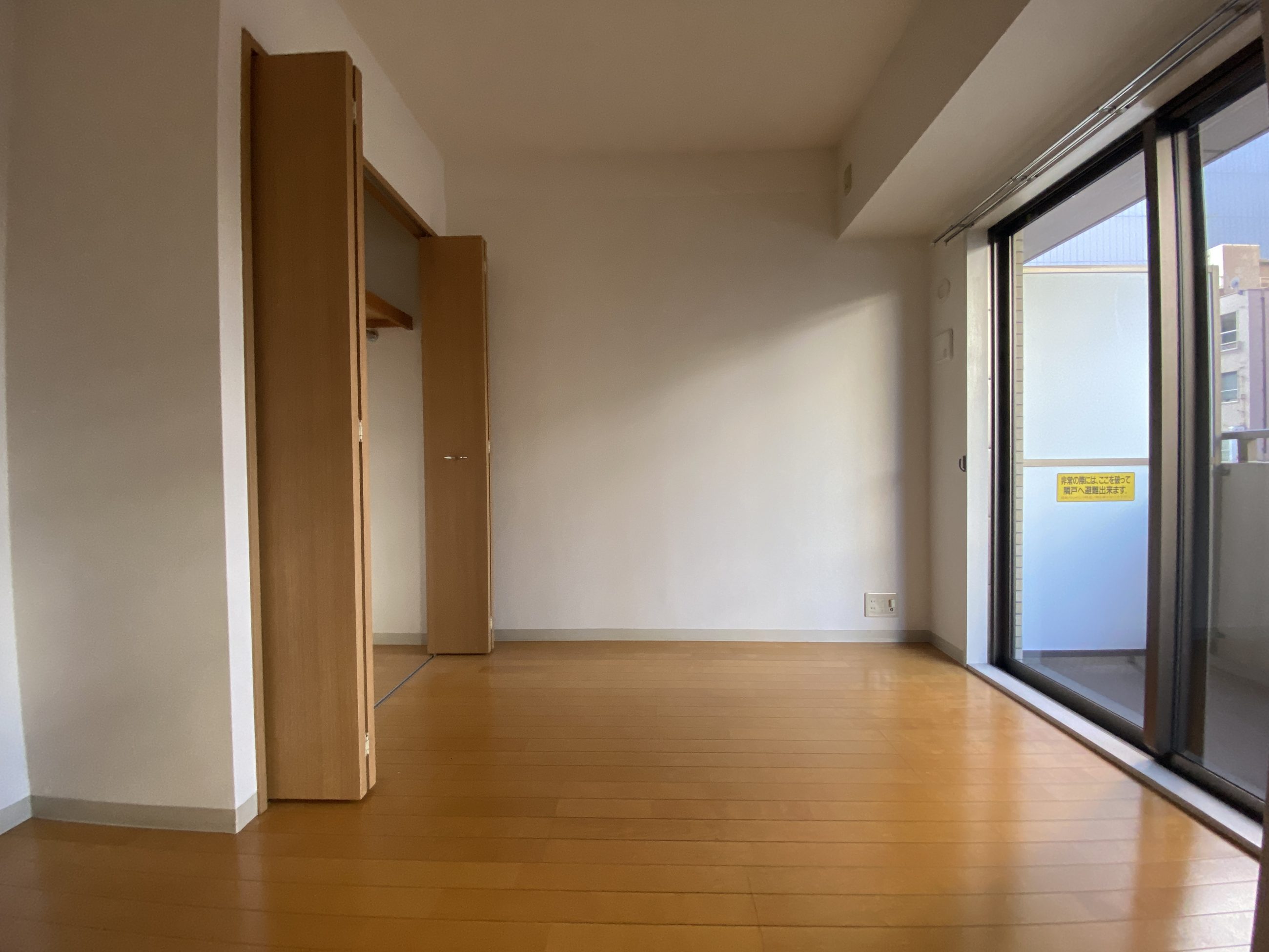 両国駅 築23年RCマンションをシステムキッチン2LDKにフルリノベーション【墨田区 築23年 マンションリノベーション事例】eims（エイムズ） - eims (エイムズ)