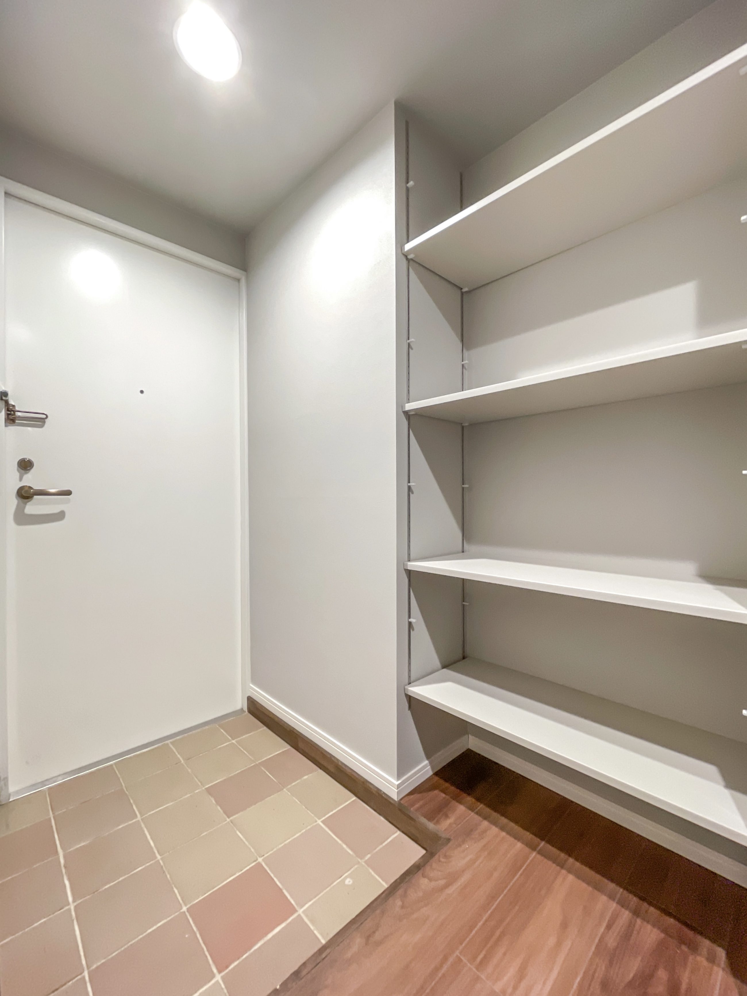 藤が丘 築32年の築古マンションを、予算を抑えつつも見映えする空間にリノベーション3LDK【横浜市 築32年 マンションリノベーション事例】eims（エイムズ） - eims (エイムズ)