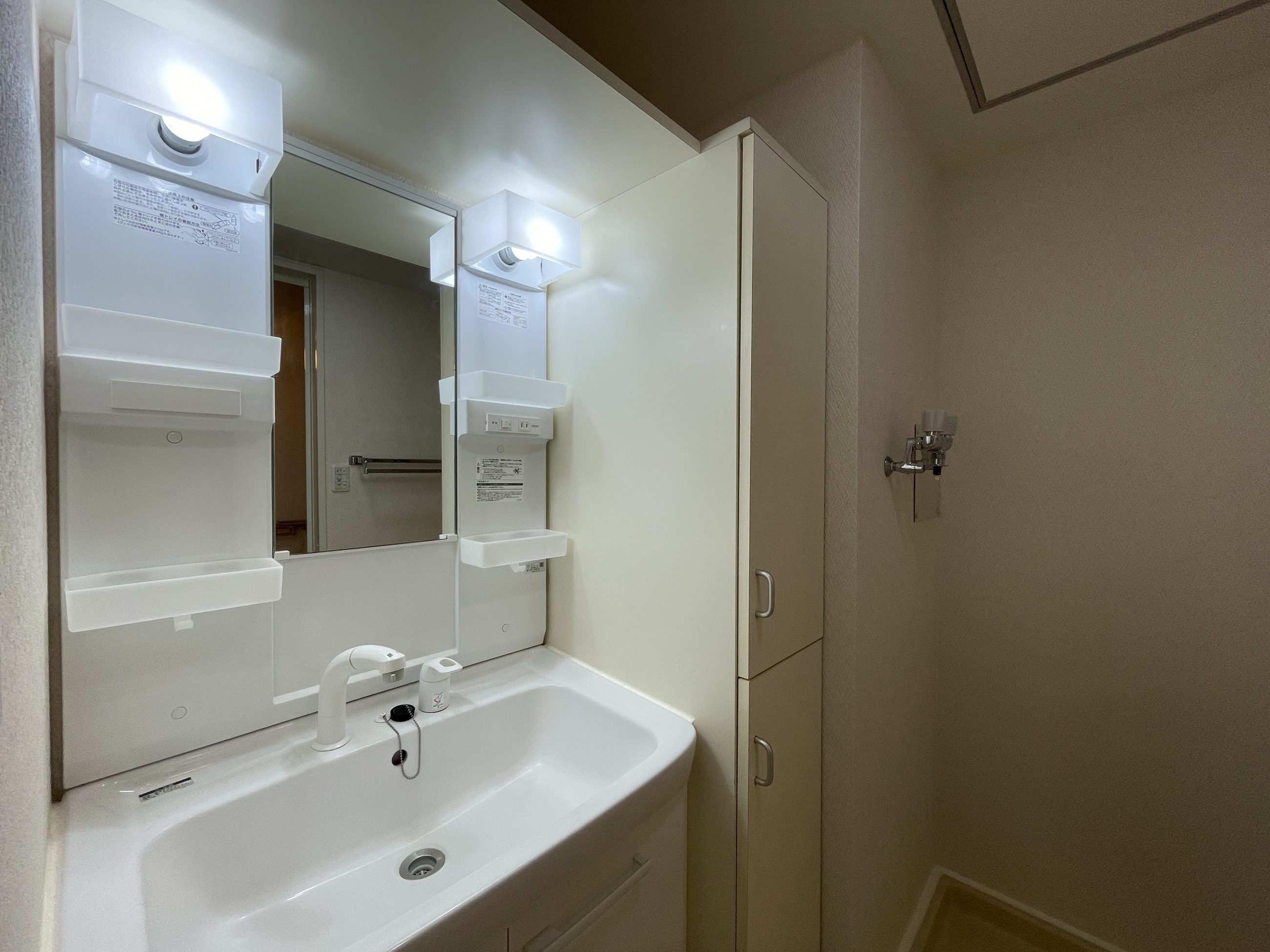 藤が丘 築32年の築古マンションを、予算を抑えつつも見映えする空間にリノベーション3LDK【横浜市 築32年 マンションリノベーション事例】eims（エイムズ） - eims (エイムズ)