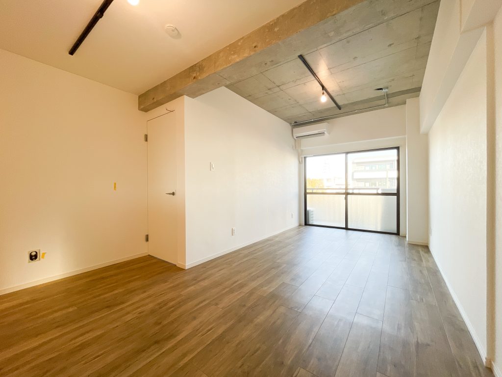 武蔵新田 築38年、41㎡のプチリフォーム部屋を躯体表しの1LDKにリニューアル【大田区 RC 築38年 1LDK 賃貸】eims（エイムズ - eims (エイムズ)